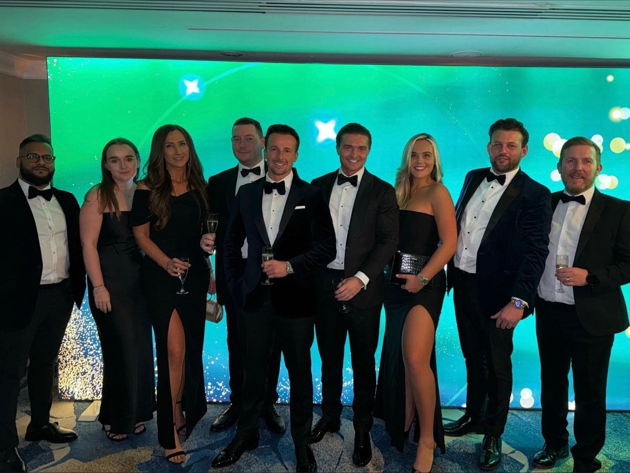 Company - Universal Partners FX Ltd